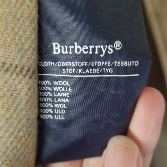 Burberry | Jackets & Coats | Vintage Beige Burberry English Trench Coat ...